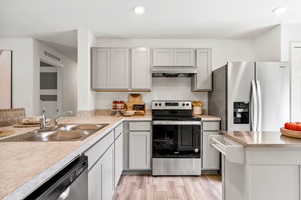 Holiday Builders Announces New Model Home at 4260 Flagler Estates Blvd ...